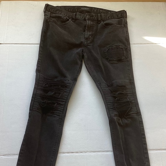 PacSun | Jeans | Pacsun Ripped Skinny Black Men Jean 32x32 | Poshmark